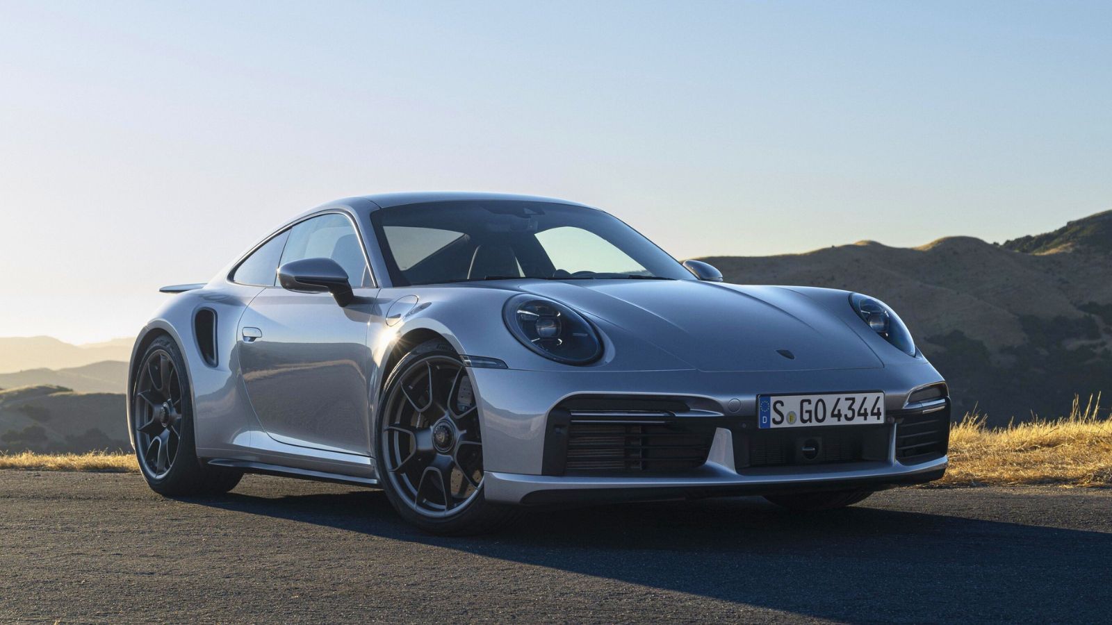 Limited Porsche 911 Turbo 50 Years celebrates turbocharged heritage ...