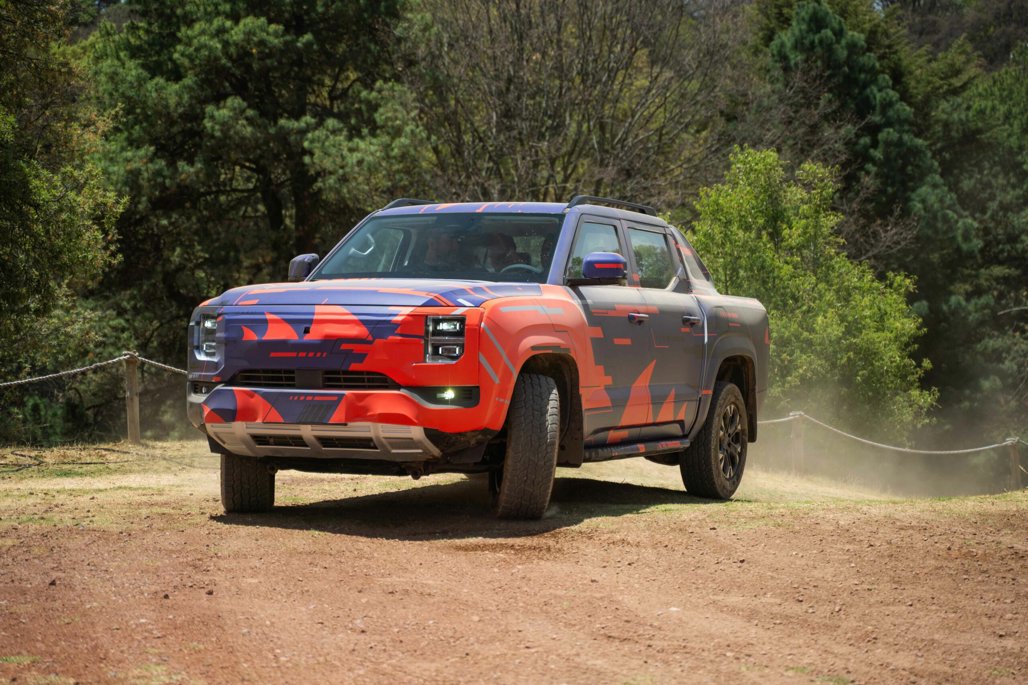 Upcoming BYD plug-in hybrid ute spotted in North America - Driven Car Guide