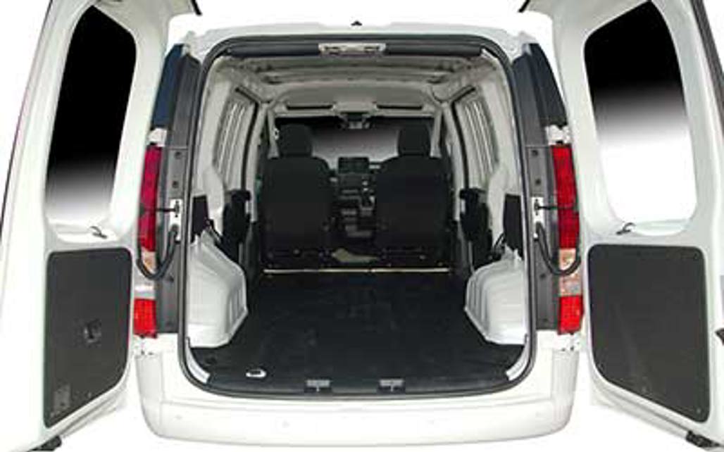 HYUNDAI STARIA LOAD - Driven Car Guide