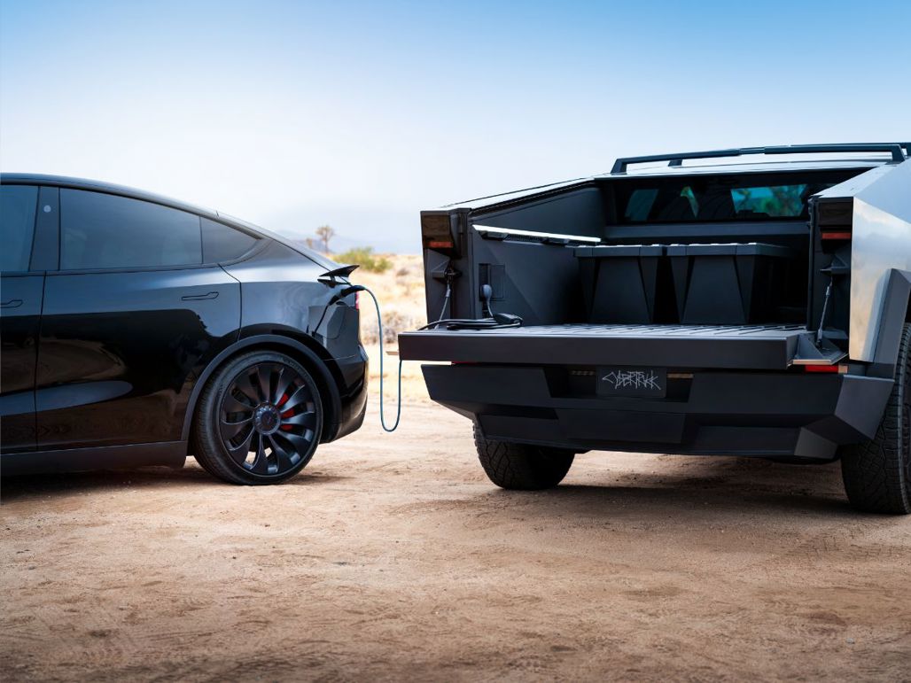 The Good Oil: Tesla Cybertruck is faster than a Porsche 911... while ...