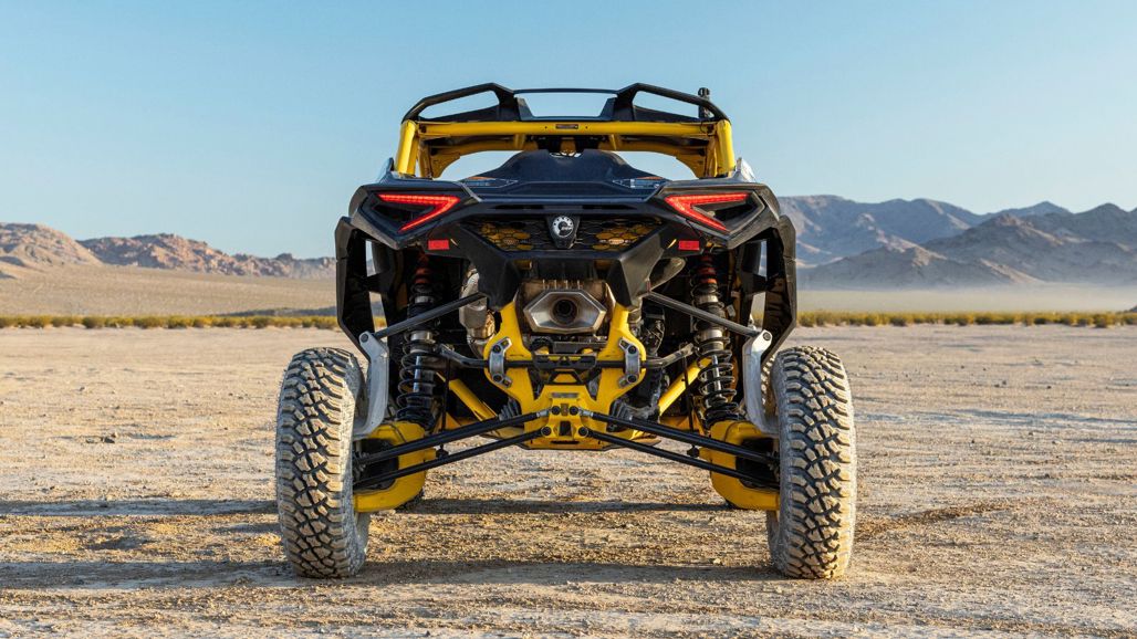 All-new 2024 Can-Am Maverick R makes debut, boasts 176kW - Driven Car Guide