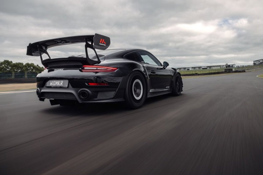 Porsche Manthey Performance Kits for NZ: call 911, this stuff is ...