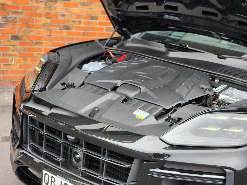 Porsche Cayenne Turbo GT review: brutally fast, gloriously pointless ...