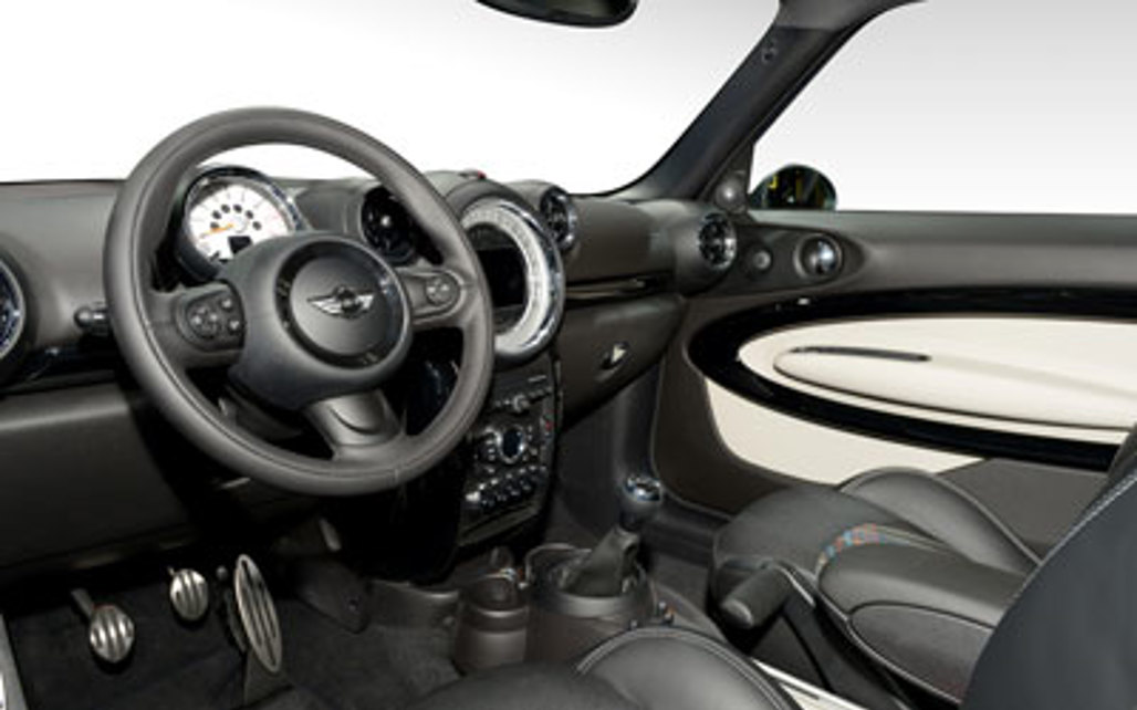 MINI PACEMAN - Driven Car Guide