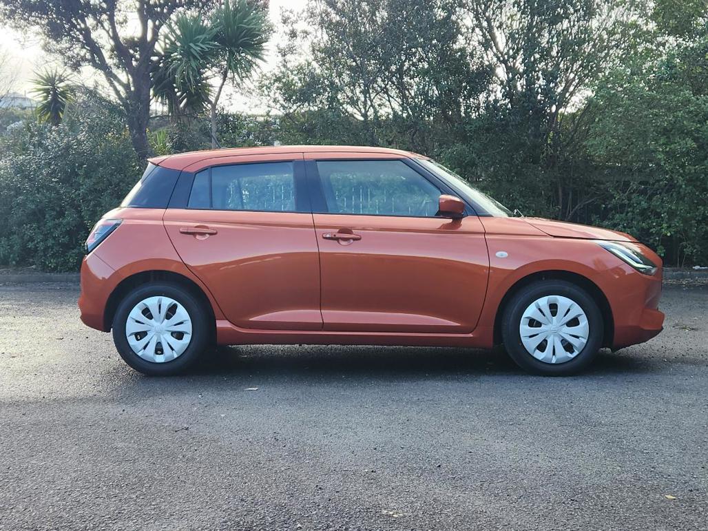 Suzuki Swift GLS review: low on weight, big on fun - Driven Car Guide
